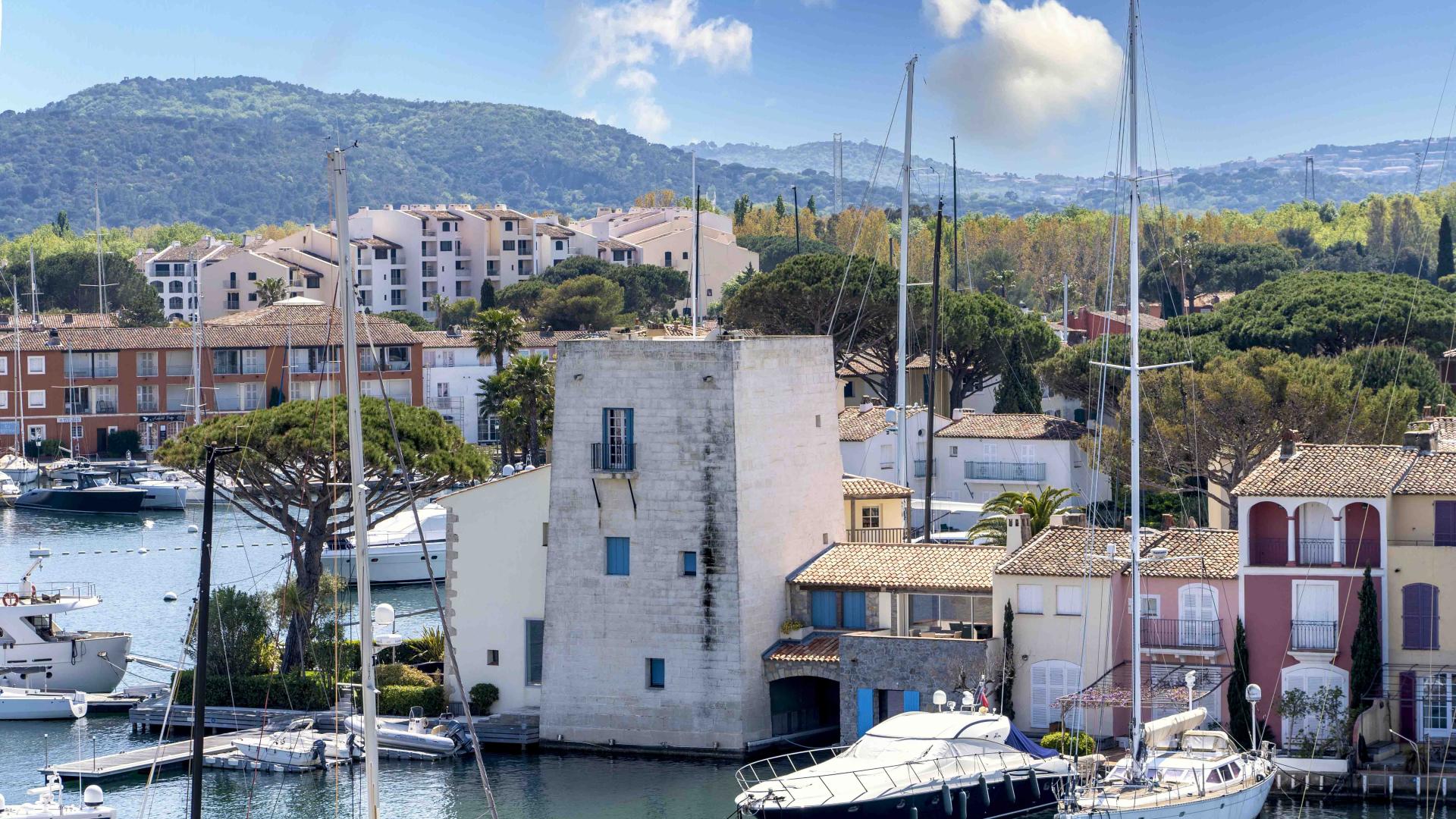 Port Grimaud details | Charm of Provence & French Riviera